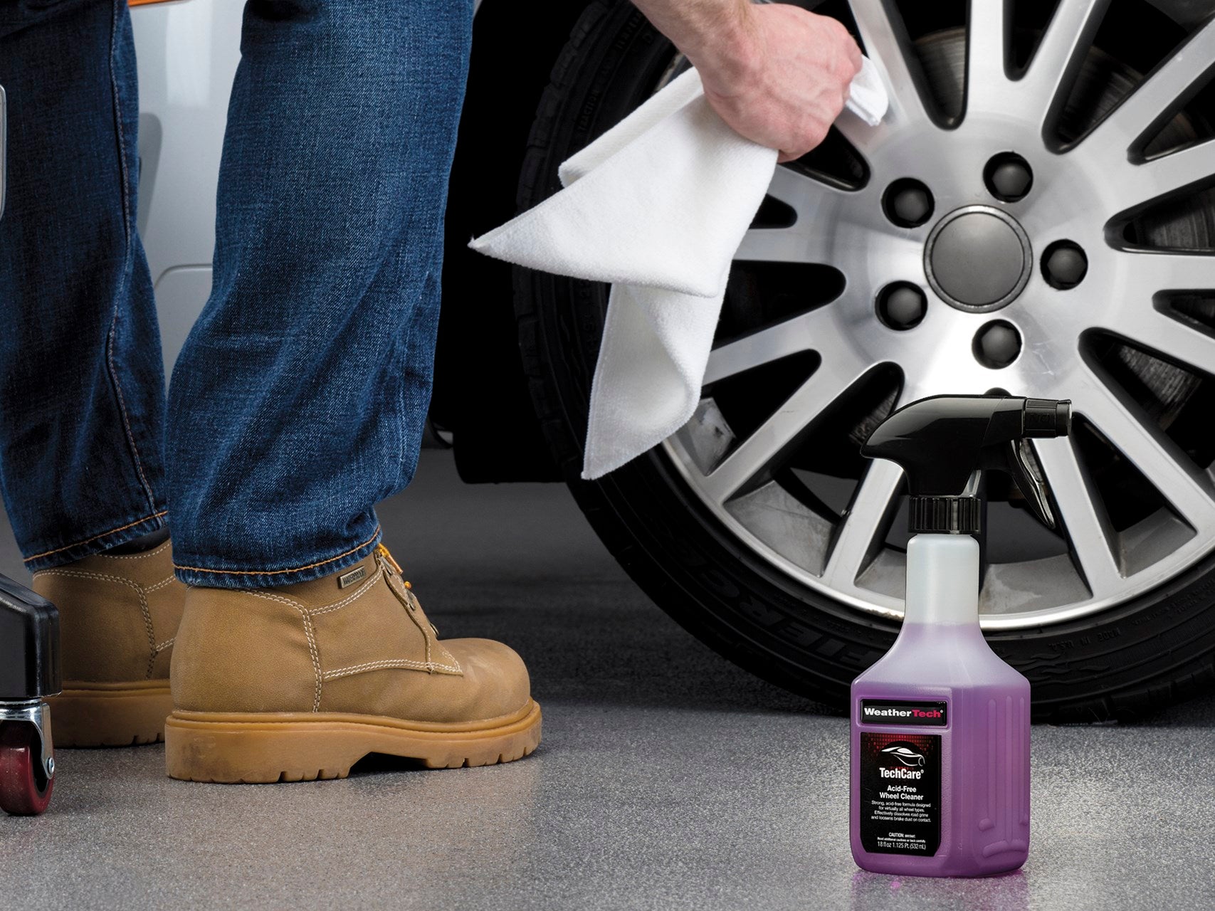 TechCare Acid-Free Wheel Cleaner